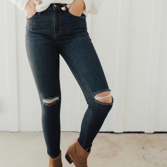 Carly Jean Los Angeles | Jeans | Carly Jean Keller Skinny Jeans | Poshmark